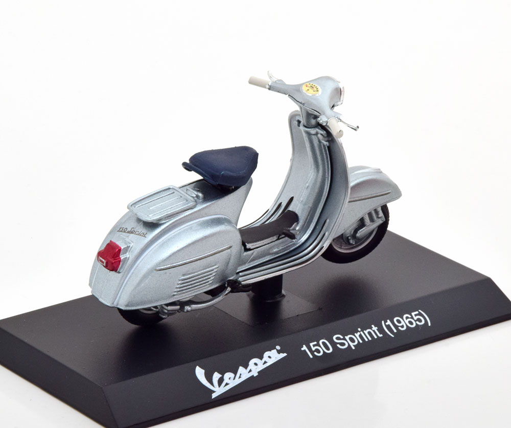 Масштабная модель Vespa 150 Sprint 1957 серебристый лучшая цена!
