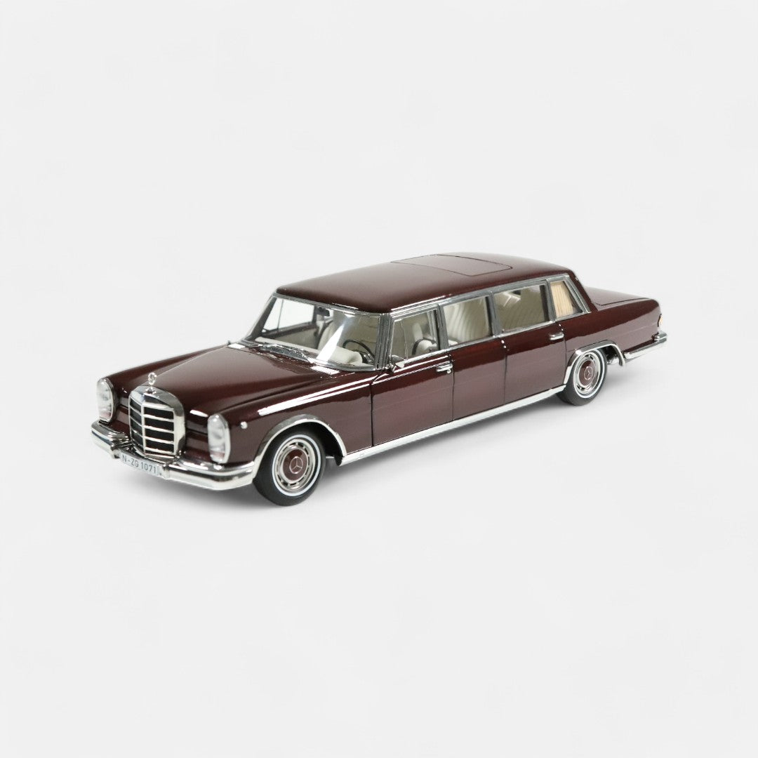 Масштабная модель Mercedes-Benz 600 LWB W100 Pullman 1963-1981 красный ...