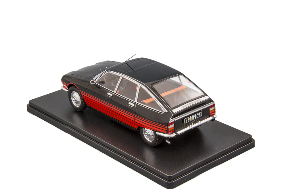 Масштабная модель Citroen GS Basalte 1978 черный с красным