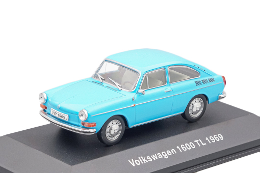 Масштабная модель Volkswagen 1600 TL 1969 голубой