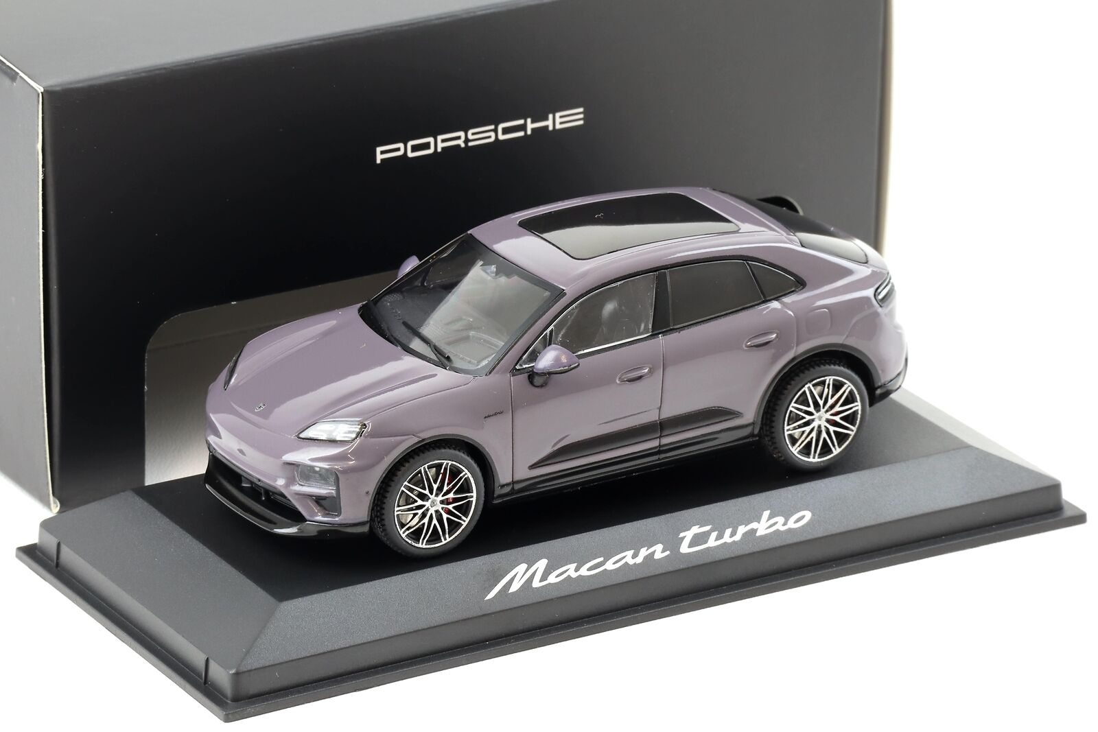 Масштабная модель Porsche Macan Turbo (H2) фиолетовый